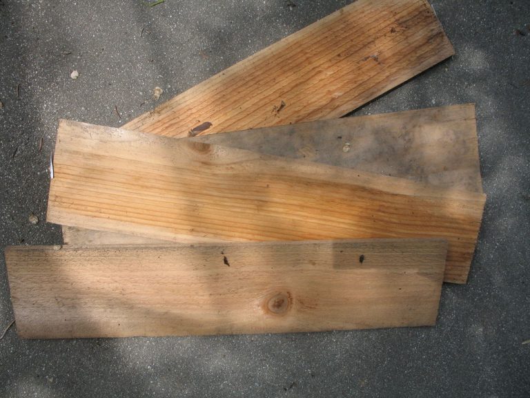 How To Make A Worm Cafe - Compost With Earthworms Right In Your Garden...