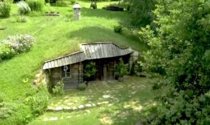Grass Hill Hides A Magical Hobbit Teahouse In Slovenia...